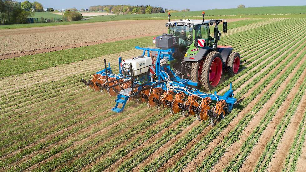 DSV zaden › “Controlled Row Farming” – een systeem voor de praktijk ...